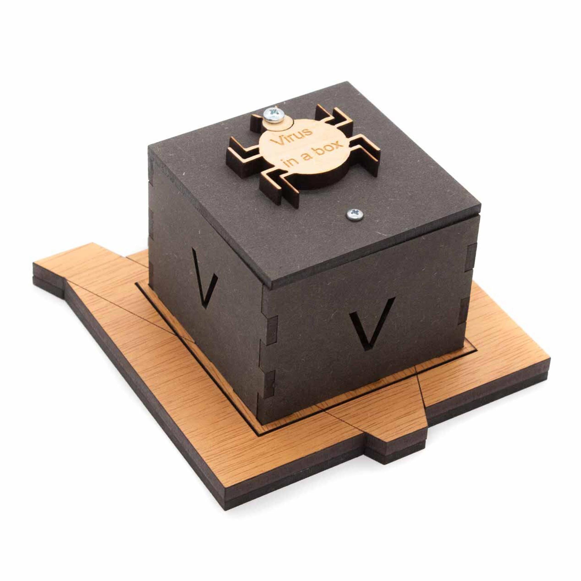 Virus in the Box - Constantin | L'Insoluble Casse-Tête